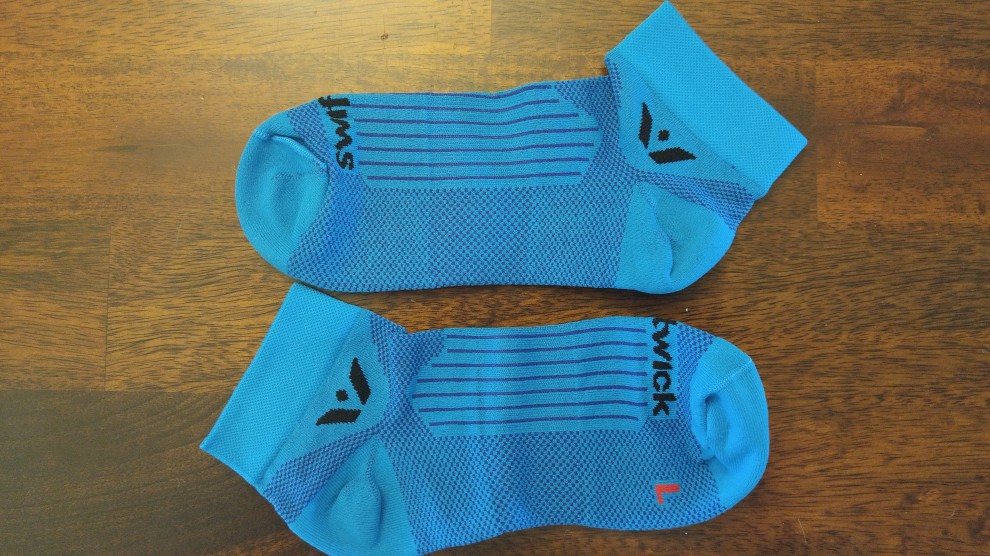 REVIEW: Swiftwick compression golf socks