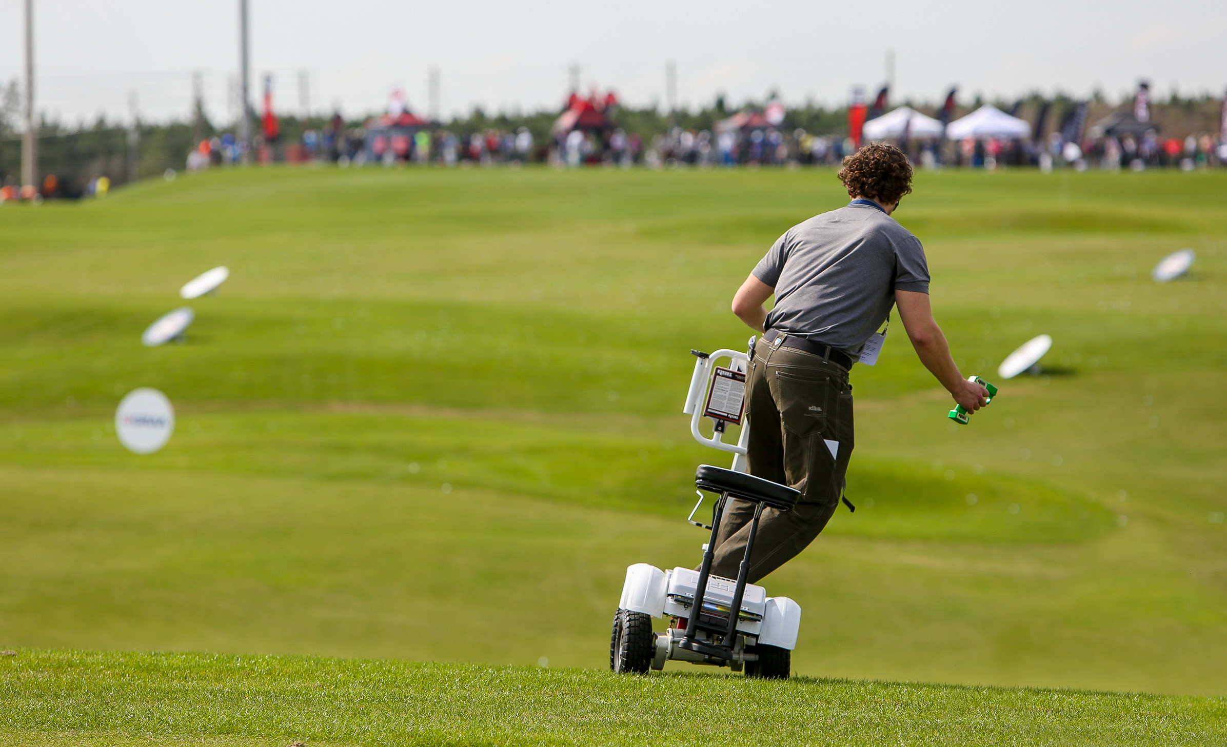 Golf resorts embracing the game's high-tech revolution